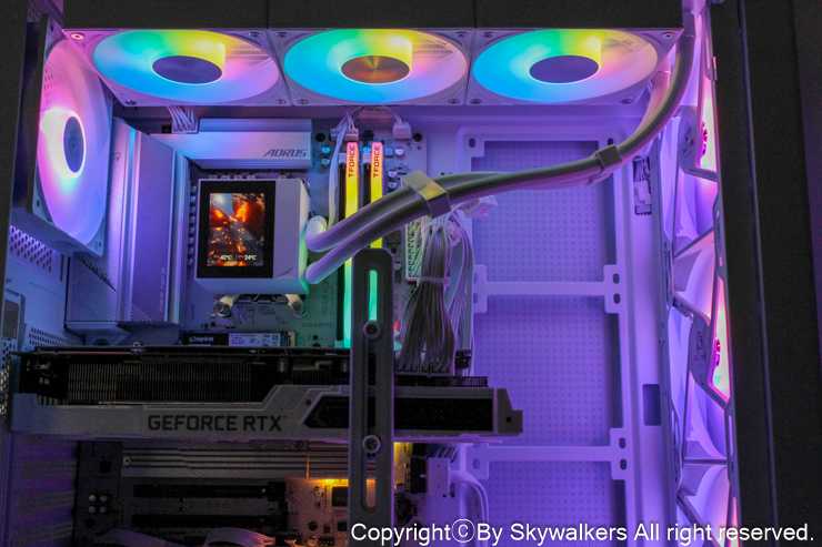 대장급 성능에 2.4인치 디스플레이를 장착한 최고의 수냉 쿨러~! PCCOOLER CPS | 볼텍스 게이밍